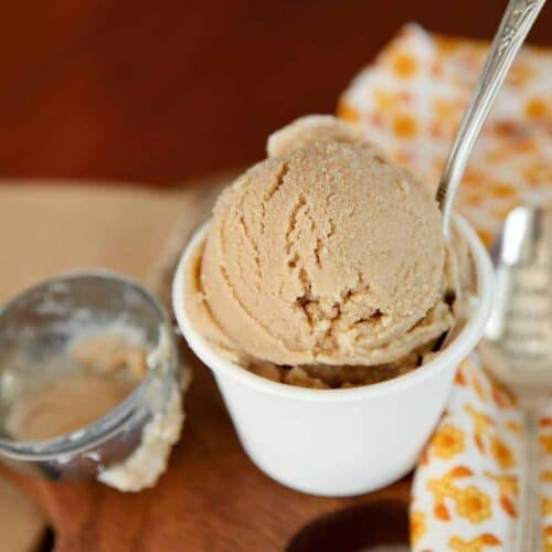 Root beer Float Ice Cream