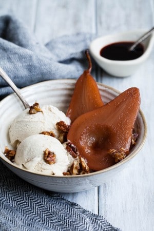 Mulled Pomegranate Cider Poached Pears - Snixy Kitchen