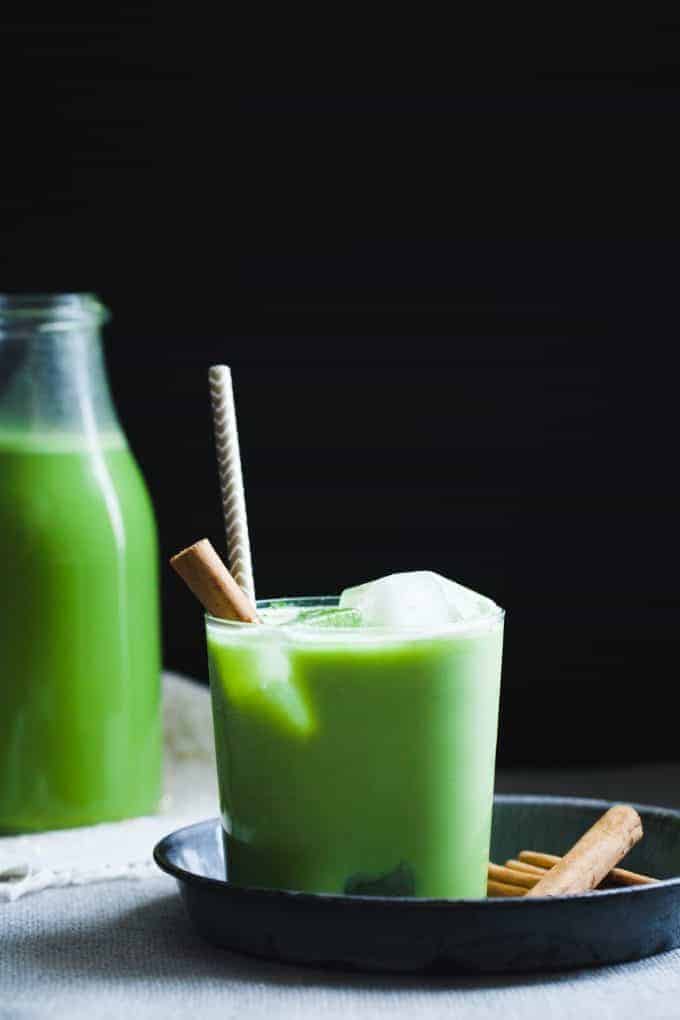 Coconut Matcha Horchata: Matchata - Snixy Kitchen