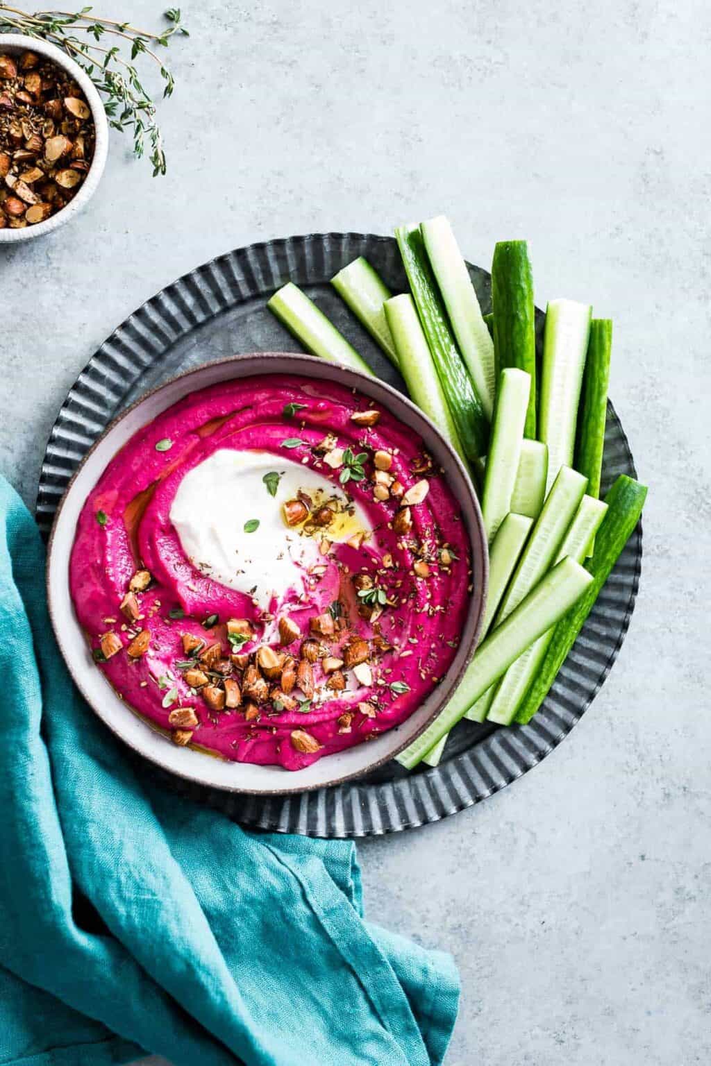 Creamy Roasted Beet Dip (made with cashews!) |Snixy Kitchen