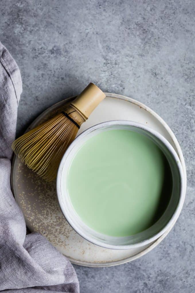 What Does Matcha Taste Like? The Ultimate Guide to Matcha - Snixy Kitchen