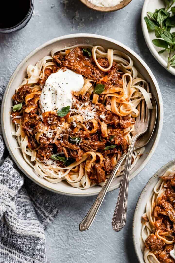 Weeknight Instant Pot Beef Ragu - Snixy Kitchen