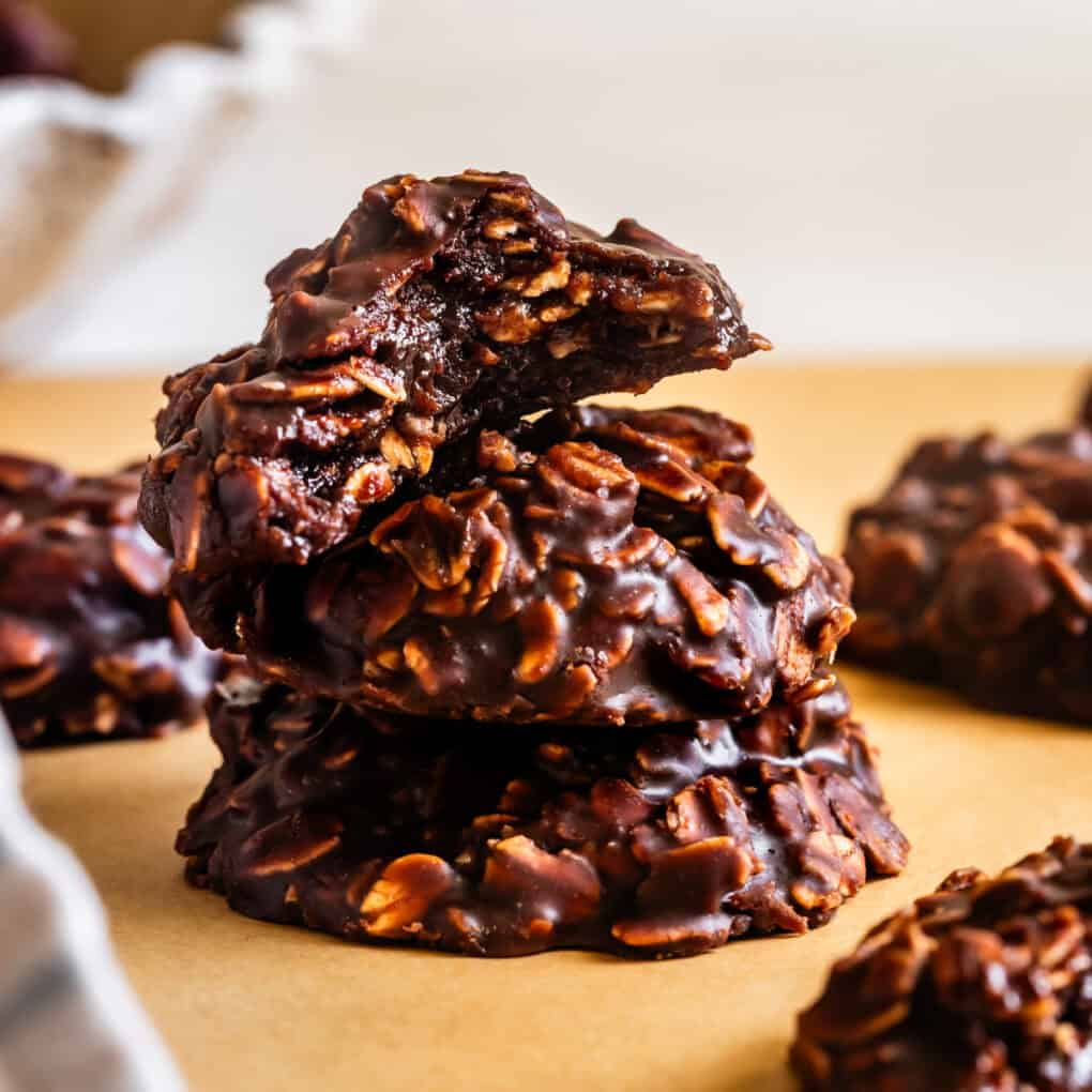 Chewy Chocolate Peanut Butter No-Bake Cookies - Snixy Kitchen