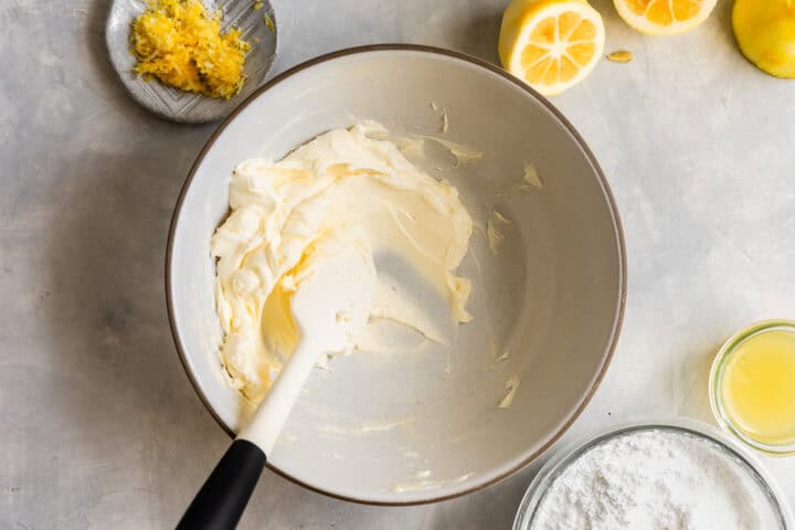Glossy 5-Minute Lemon Icing | Snixy Kitchen