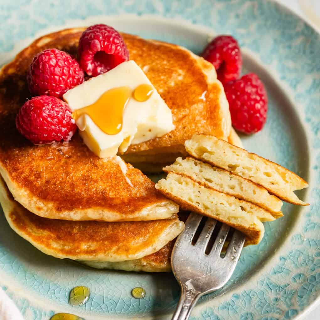 Easy, Chewy Mochi Pancakes - Snixy Kitchen