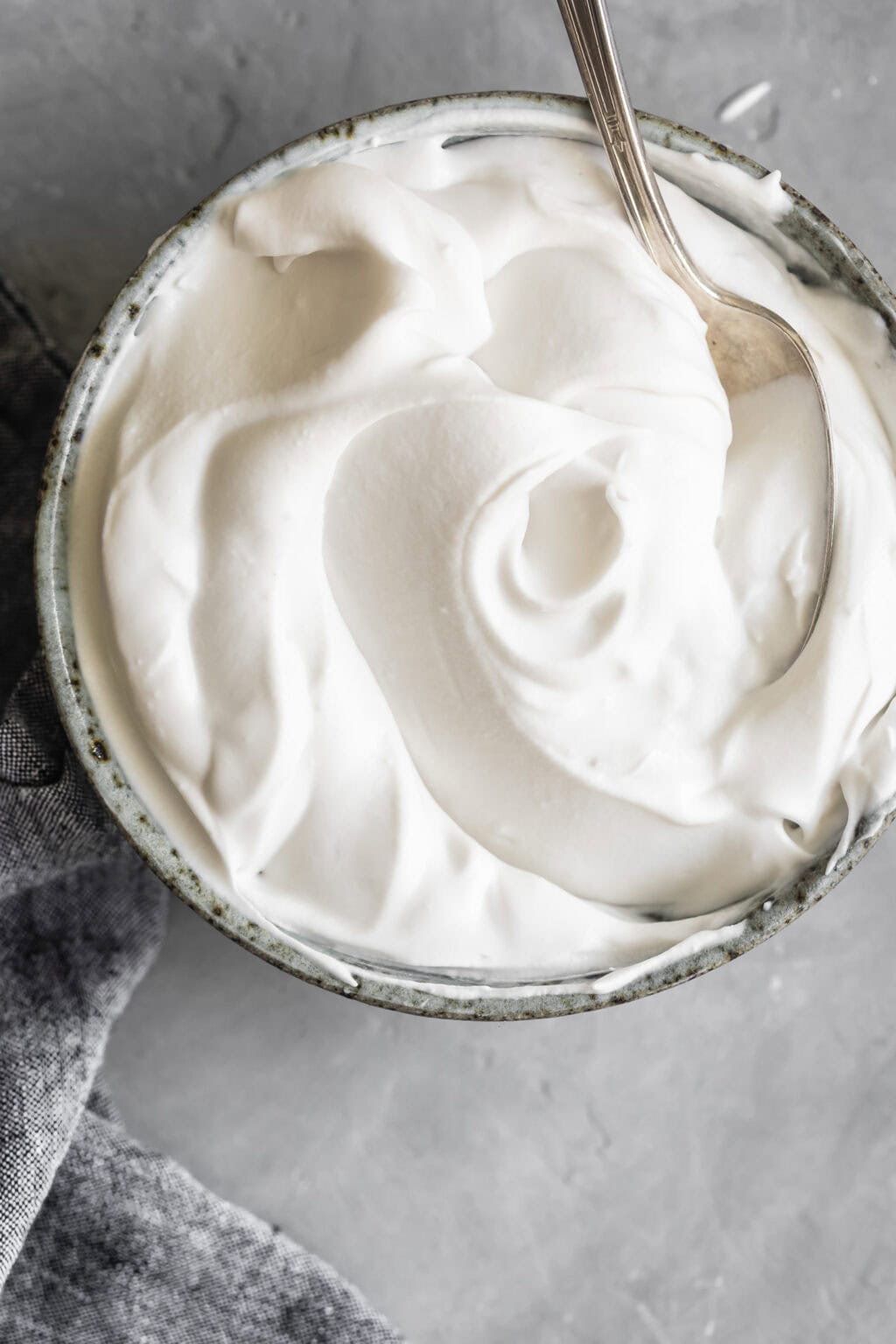 Fluffy Coconut Whipped Cream - Snixy Kitchen